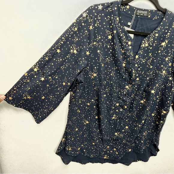BloomChic | Tops | 53 Nwt Size 2 Blue With Shimmery Gold Stars Top By ...